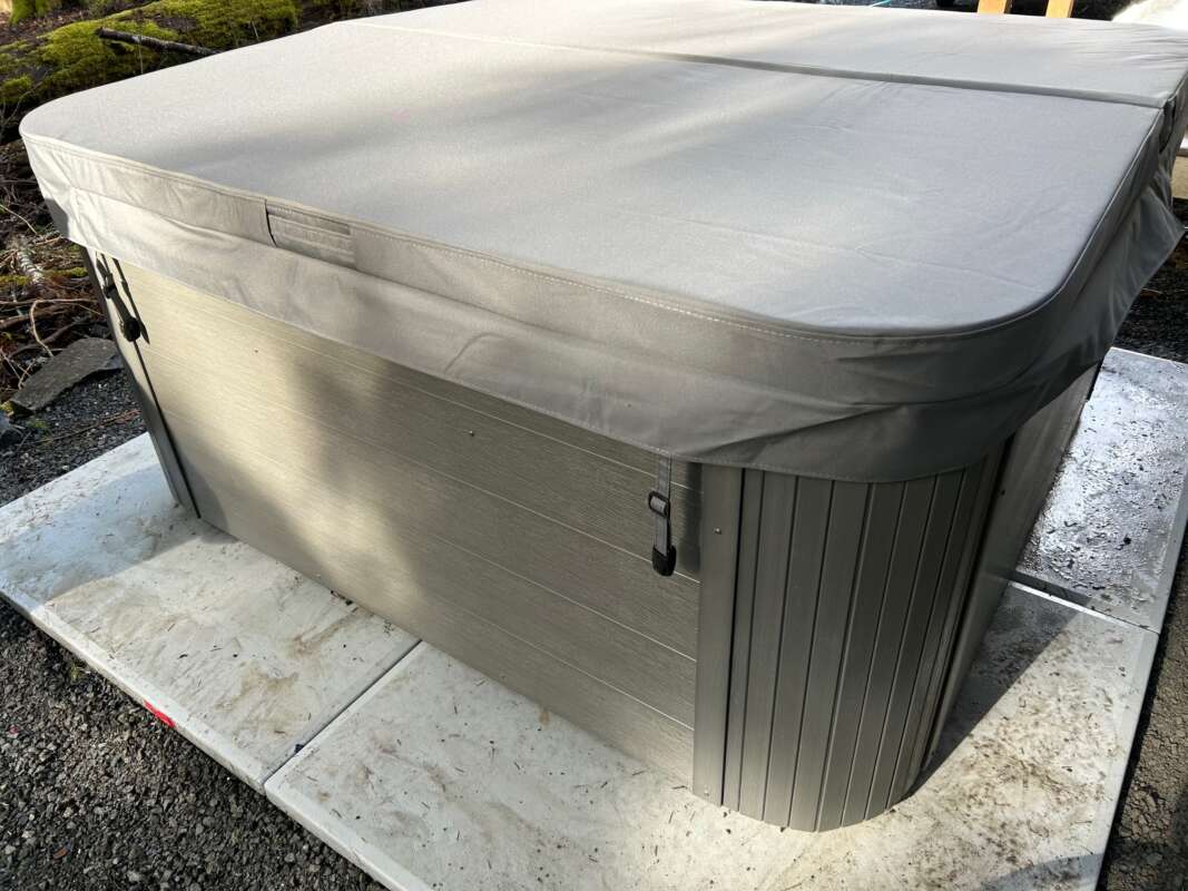 Home - Dream Hot Tubs and Spas